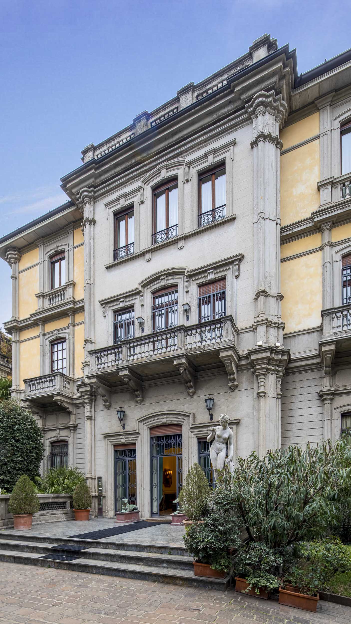 Barbara MagroHOMEPAGE - Barbara Magro